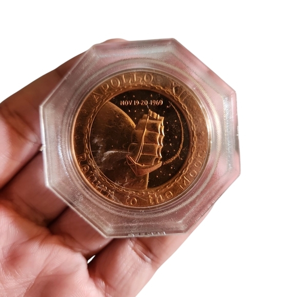 Accessories | Vintage Bronze Toned Apollo Xii Return To The Moon ...